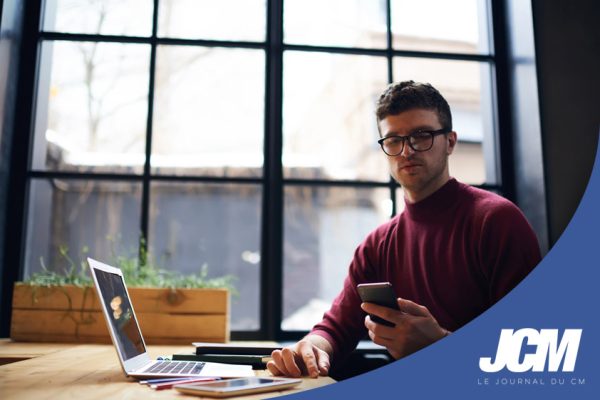 Devenir community manager indépendant en 2025